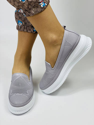 Купить Corta Mussi Турция. Женские слипоны с перфорацией на платформе ...