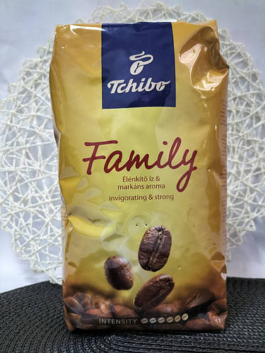 Купити КОФЕ TCHIBO FAMILY В ЗЕРНАХ 1 КГ, ціна 422 грн - Prom.ua (ID ...