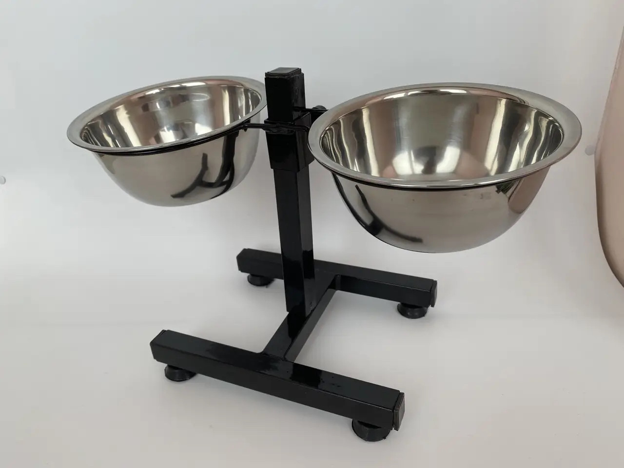 Стойка с Мисками для Собак 3.5 Литра — Купить Недорого на Bigl.ua ...