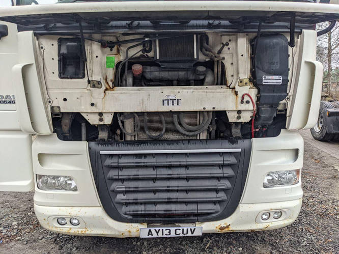 Бампер б/у DAF XF 105 (1634640, 1825008) оригинал, 350х170х2420 мм ...