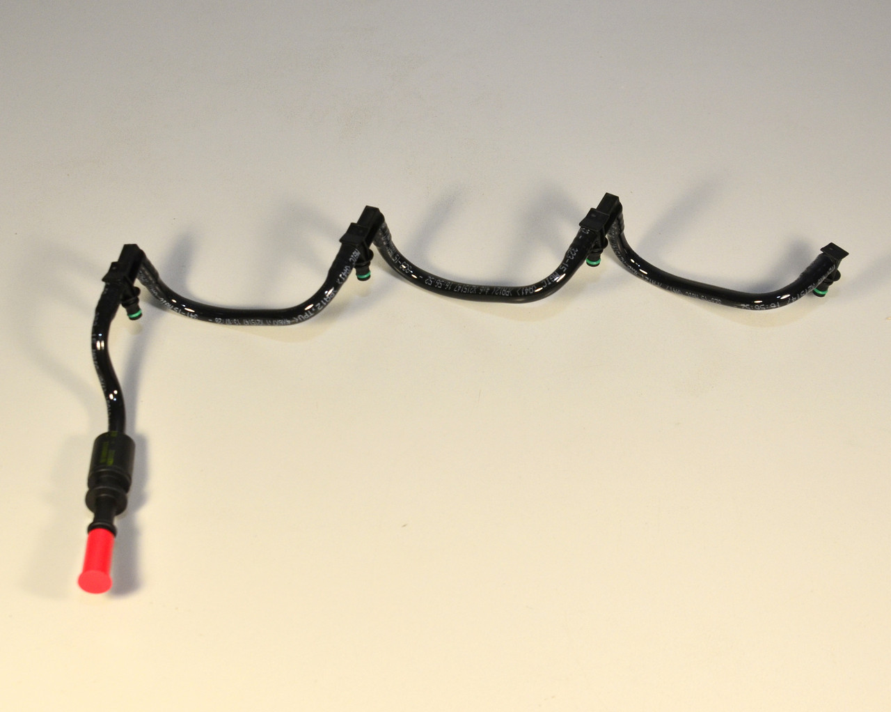 Шланг обратки з клапаном 2.3 dCi на Renault Master III + Opel Movano B ...