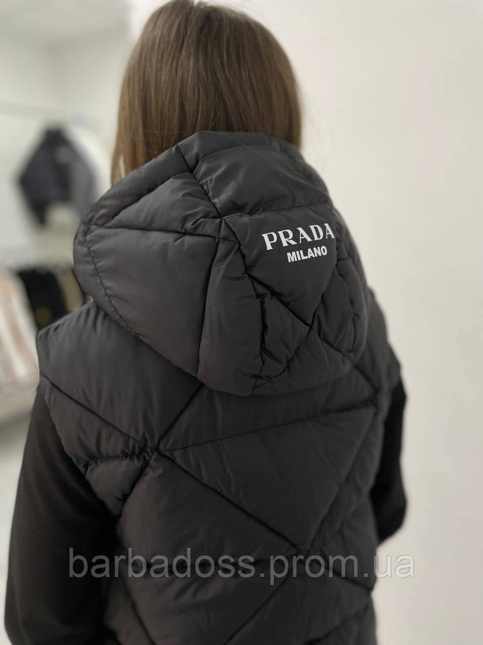 Купить Женская черная жилетка Prada Прада, цена 3049 ₴ — Prom.ua (ID#1787754041)
