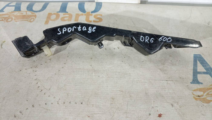 Купити Kia Sportage III Кронштейн бампера переднего правый, ціна 369 ...