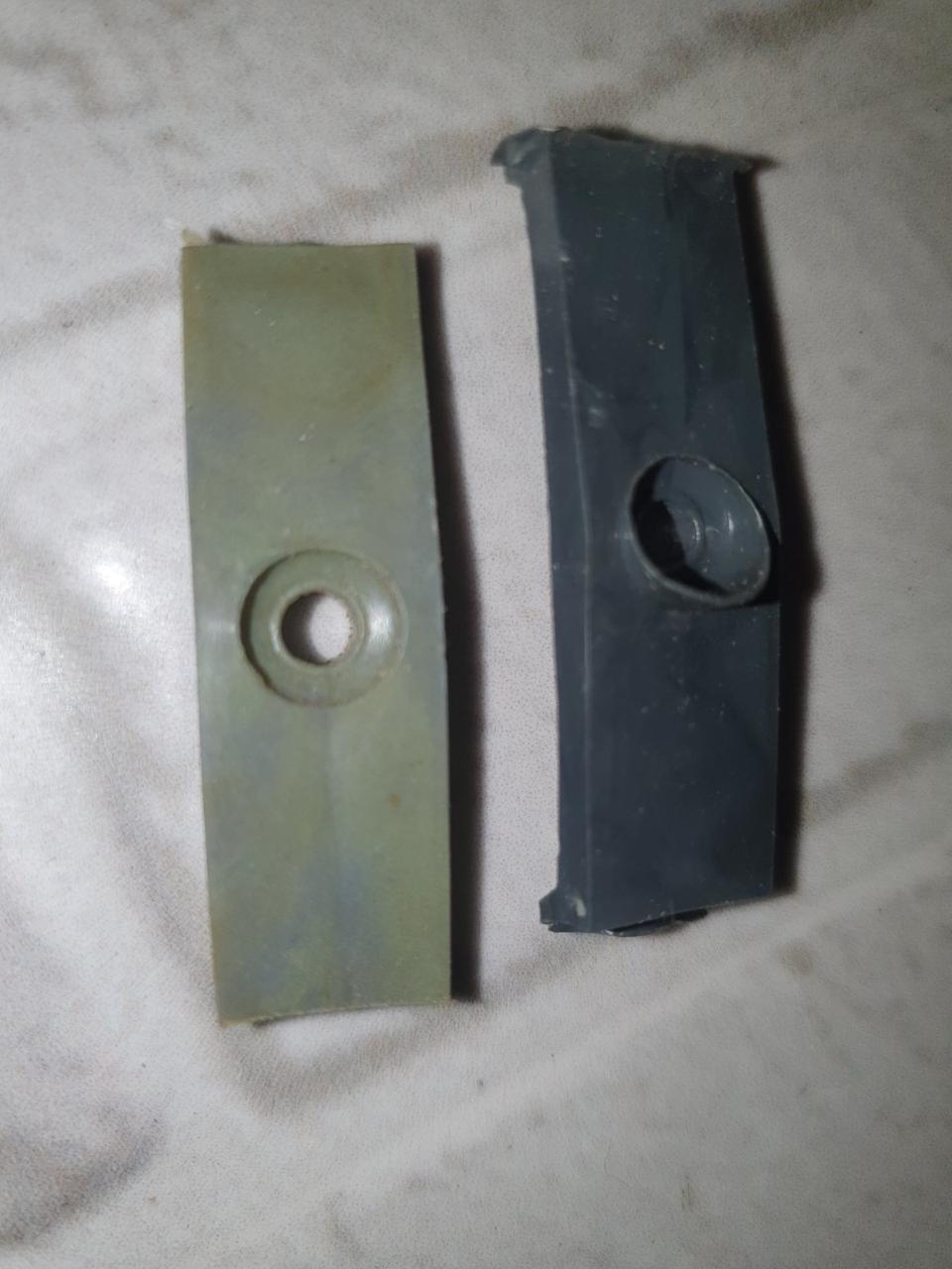 Планка прижимная для крепления провода 38*10*5 мм (ID#1792016406), цена ...