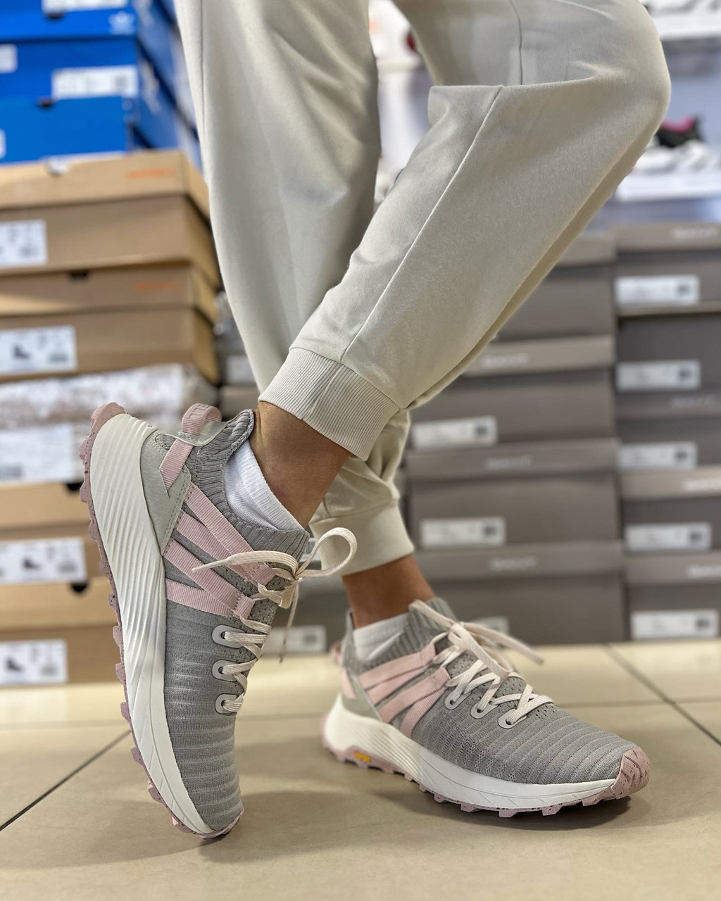 Купить Оригинальные кроссовки Merrell EMBARK LACE J067282 EU37.5 UK4.5 ...