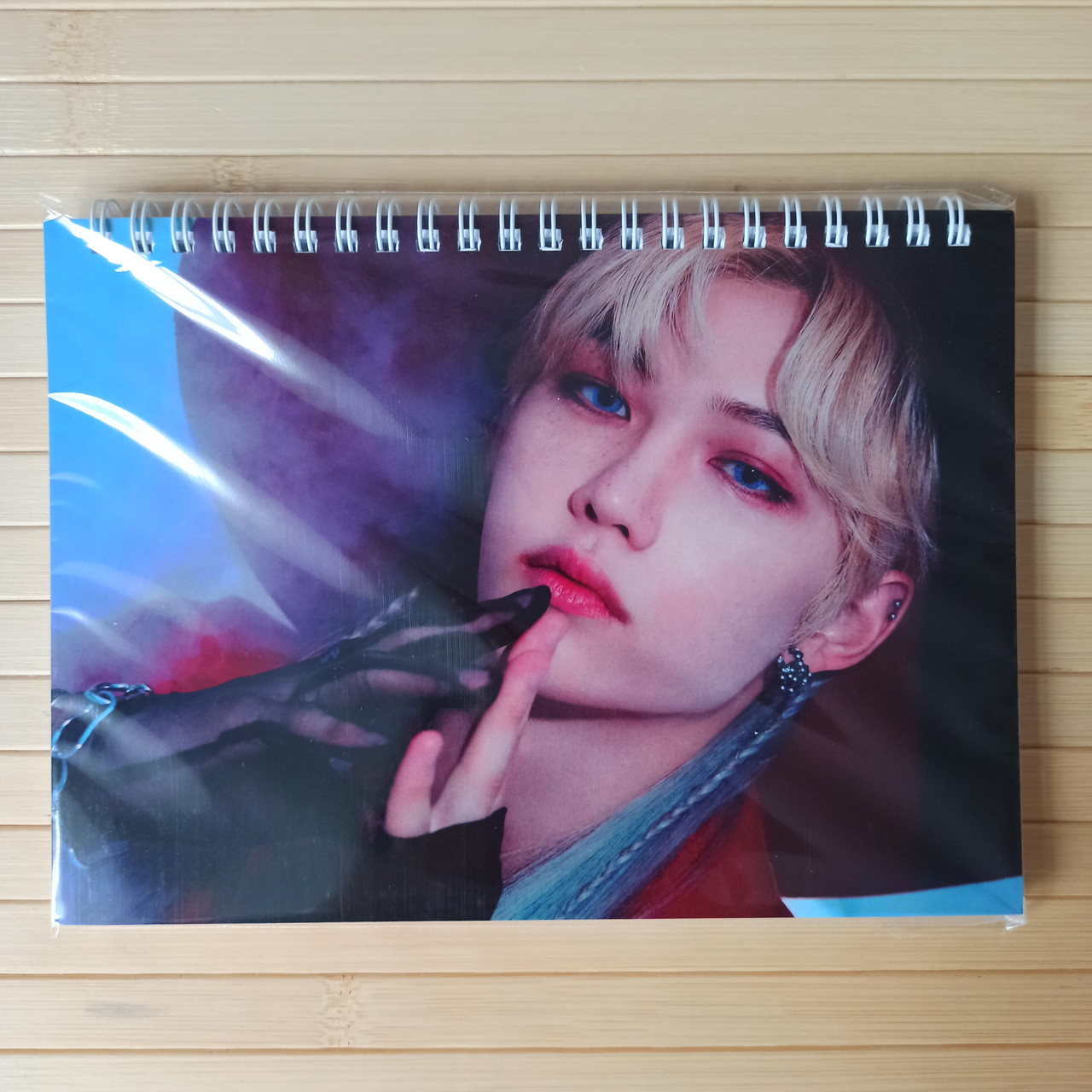 Купити Stray Kids Felix Фелікс скетчбук, ціна 100 ₴ - Prom.ua (ID ...