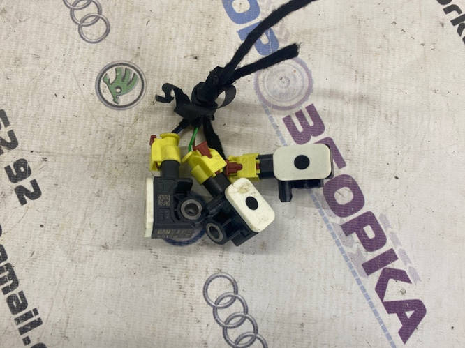 Купить Датчик удара Volkswagen Tiguan 2h0959351, цена 420 ₴ — Prom.ua ...