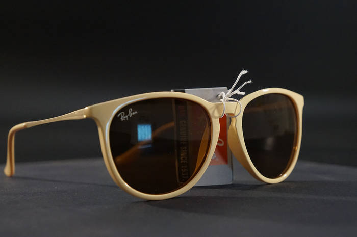 2023 Ray-Ban Erika RB4171 Класичні овальні сонцезахисні окуляри Стильні Ободкові з коричневими ...