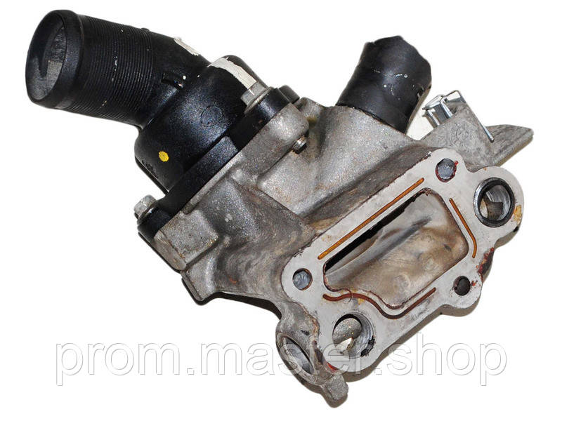 Купить Б/У Корпус термостата 1.6 8V rn RENAULT LOGAN 13- ОЕ:8200493154 ...