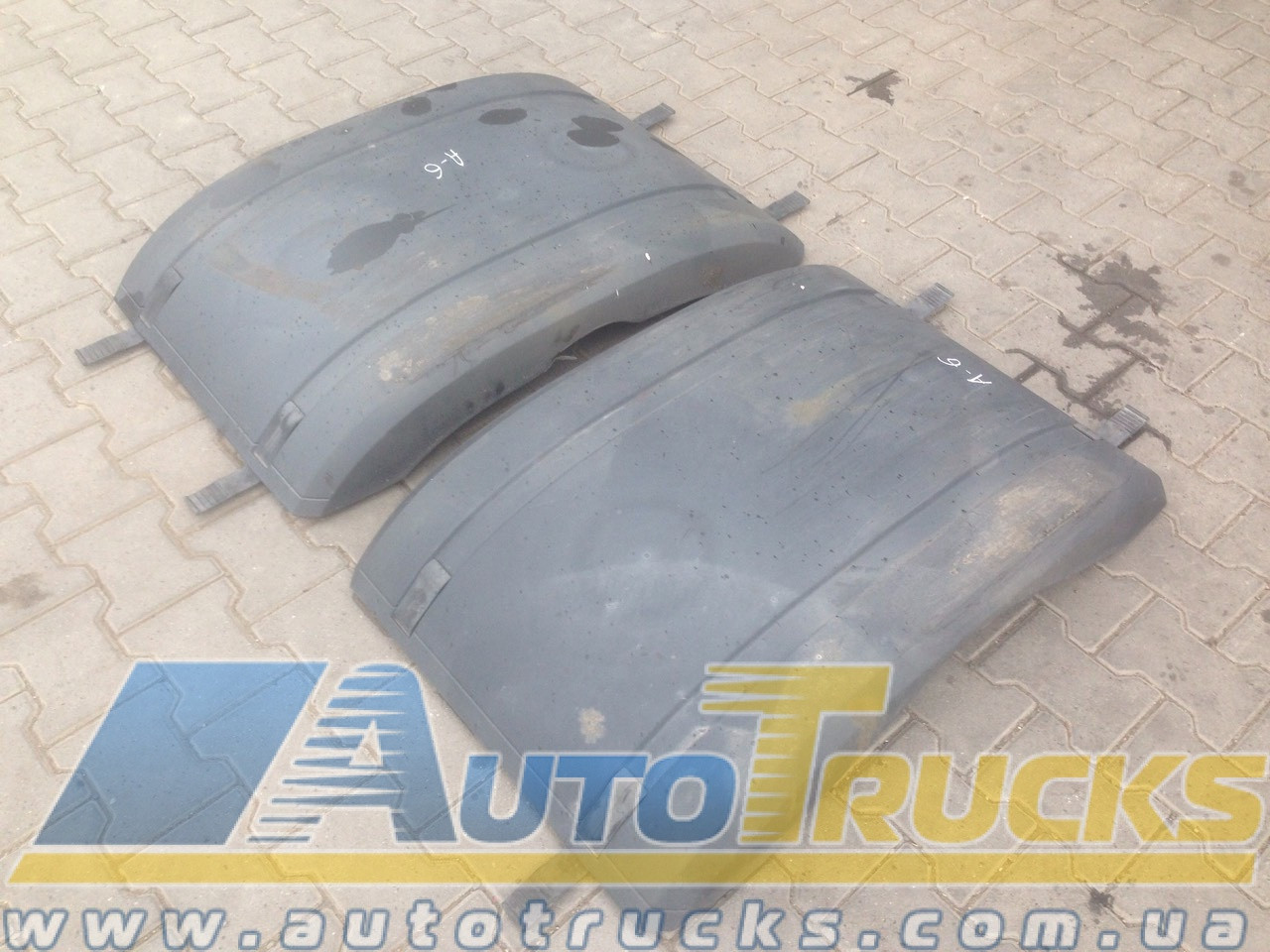 Купить Крыло верхняя часть заднего колеса Б/у для Mercedes Actros ...