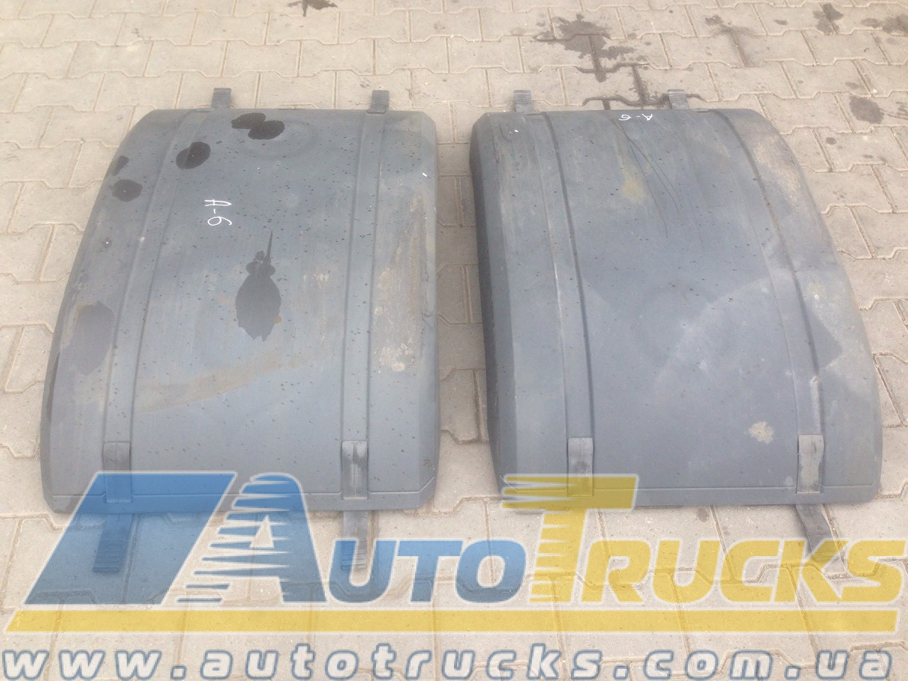 Купить Крыло верхняя часть заднего колеса Б/у для Mercedes Actros ...