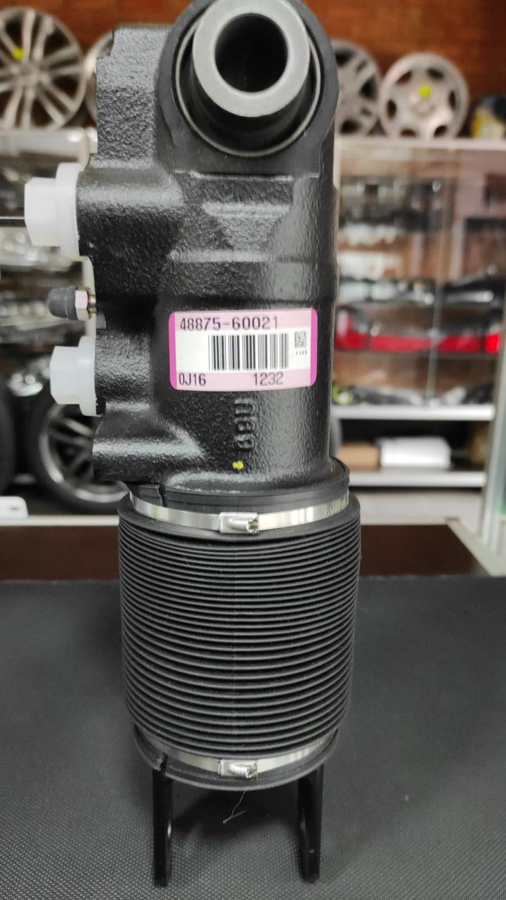 48876-60021 ОЕ. Стійка гідравлічна, активного стабілізатора. KDSS ...