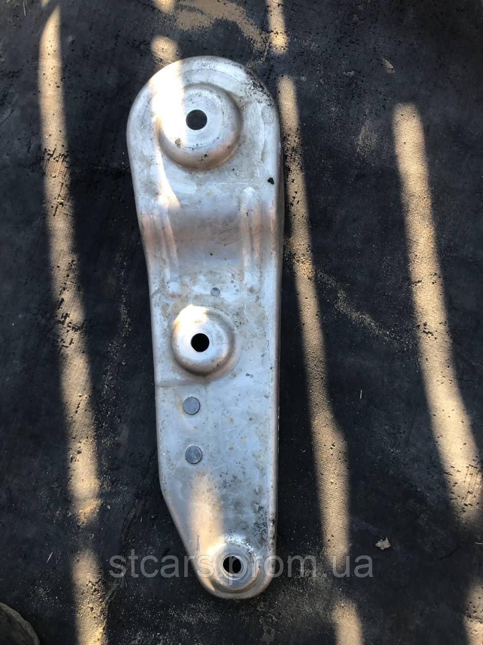 Кронштейн кріплення підрамника задній лівий BMW 5 F10 F11 (2011-2016 ...