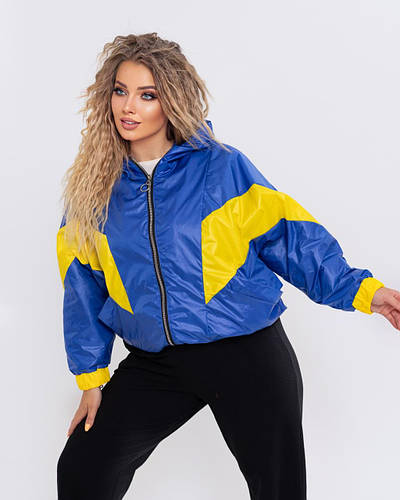 Купити Жіноча куртка з капюшоном на підкладці синього кольору р.50/52 374486, ціна 1299 ₴ - Prom ...