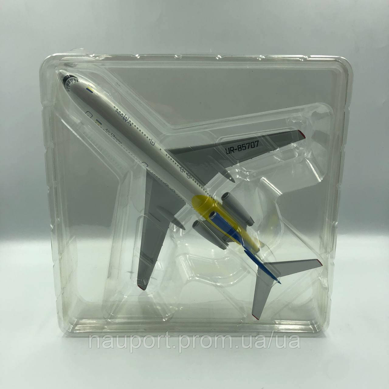 Купить Модель самолета Туполев Tu-154 Air Ukraine Ur- 85707 масштаб 1: ...