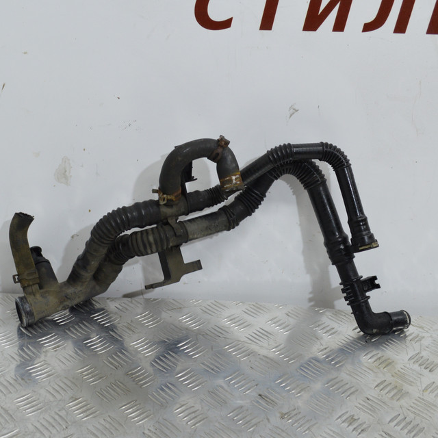 Купити Патрубок системи охолодження 1.6 HDI Citroen Berlingo C4 C5 ...