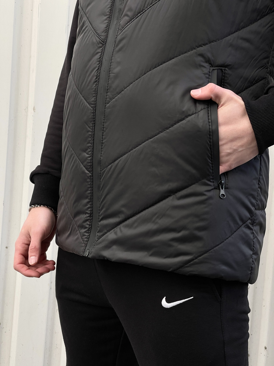 Купить Жилетка черная Nike мужская весна-осень без капюшона , Черная ...