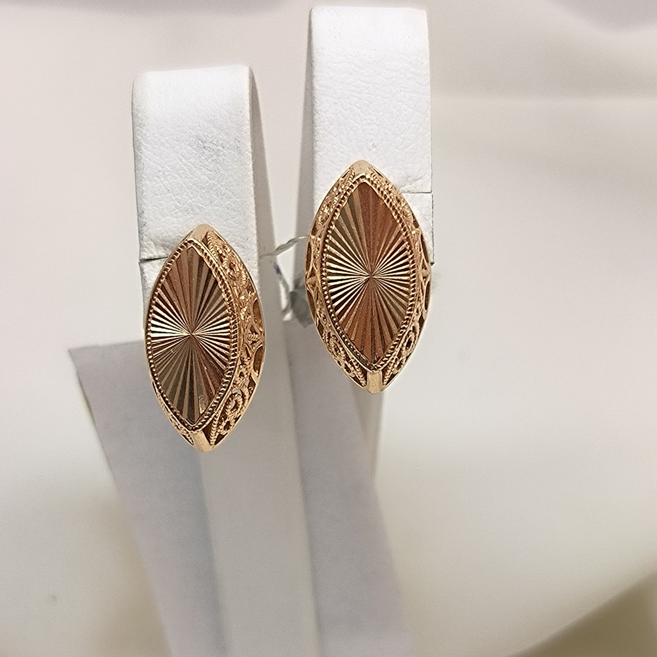 Серьги 585 Пробы — Купить Недорого на Bigl.ua (880967799)