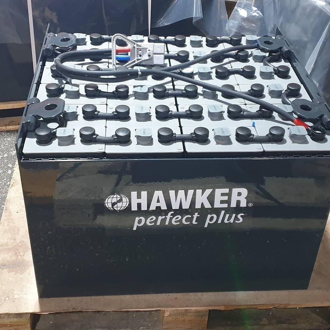 Купити Тягові акумулятори Hawker perfect plus для навантажувача Linde ...