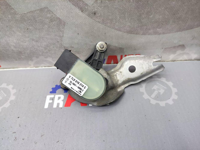 Купить Датчик положения кузова 4E0907503C, 7L0616214C для Audi A8, Q7 ...