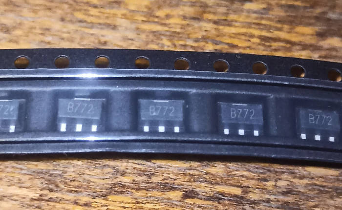 Транзистор smd B772,2SB772, PNP -10шт, цена: 60 ₴, купить на Prom.ua