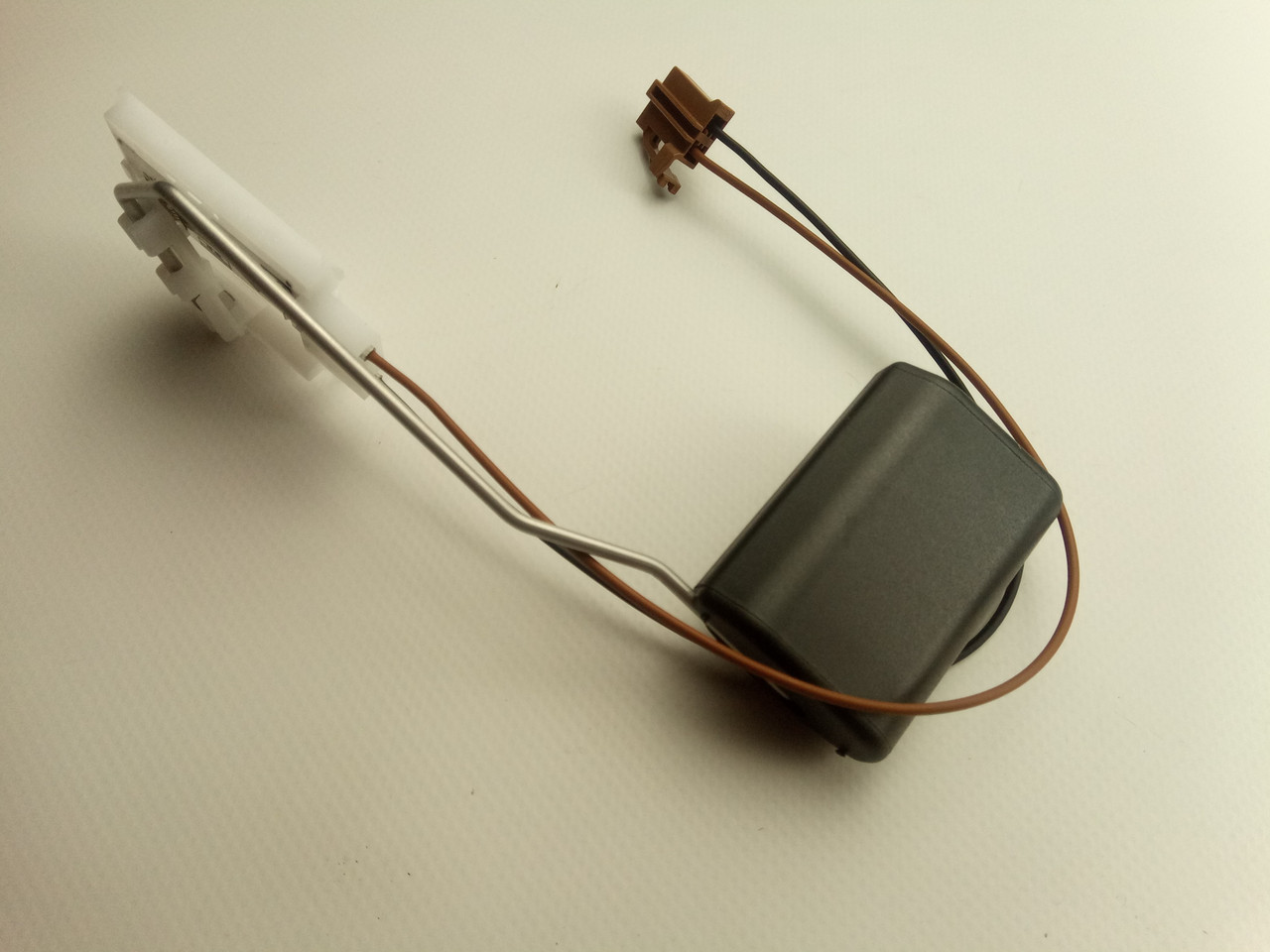 Датчик рівня палива Accent (RB), MOBIS (944601R000) (94460-1R000) (ID ...