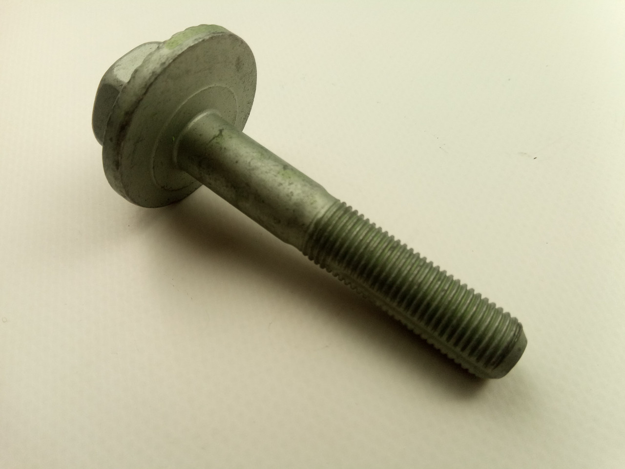 Купить Болт развала Hyundai/KIA, MOBIS (546403R000) (54640-3R000), цена ...