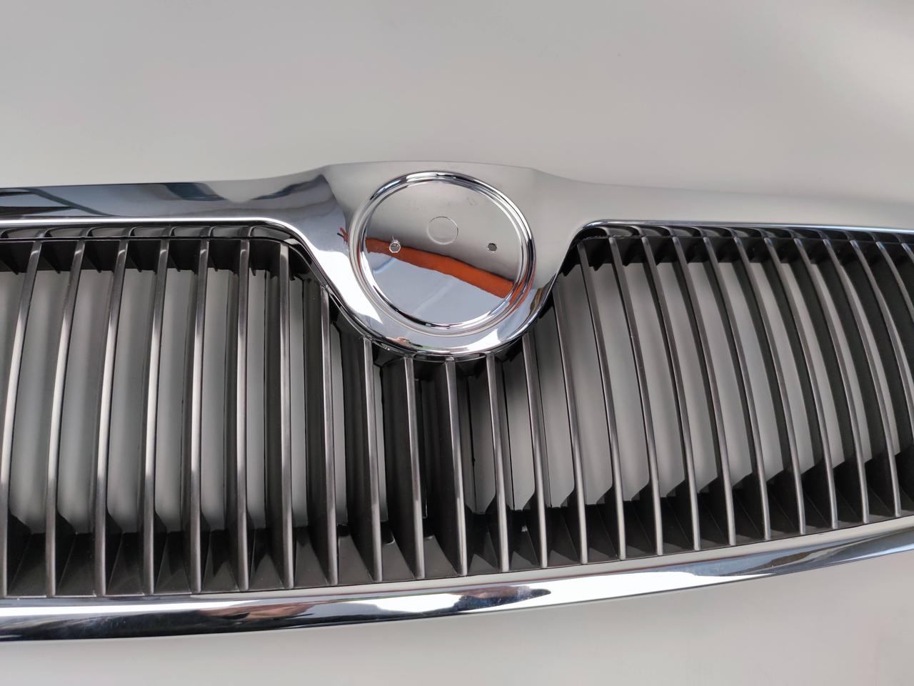 Купить Решетка радиатора Skoda Octavia A5 (2004-2009) НОВАЯ 1z0853668 ...