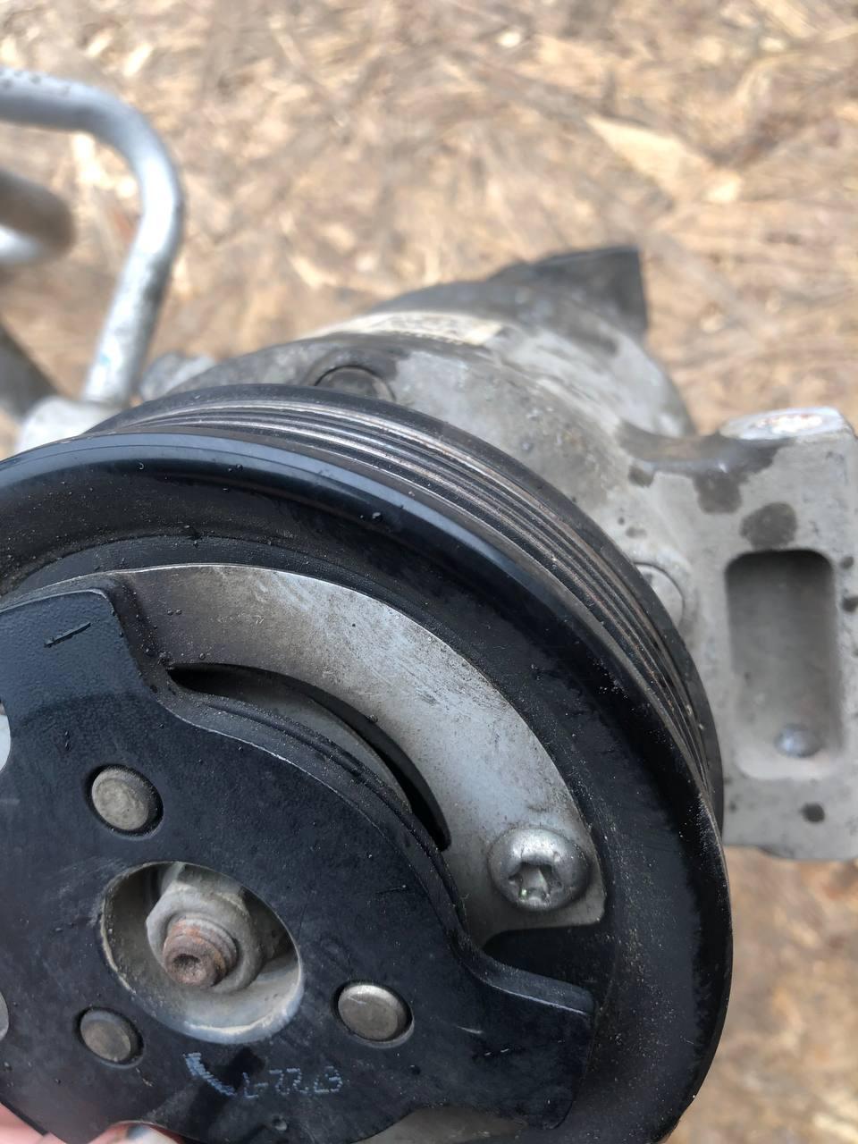 Купить 5Q0816803E VAG компрессор кондиционера, 5Q0 816 803 E на skoda ...