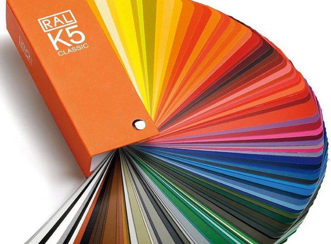 RAL Classic K5 каталог кольорів - віяло з повносторінковими зразками ...