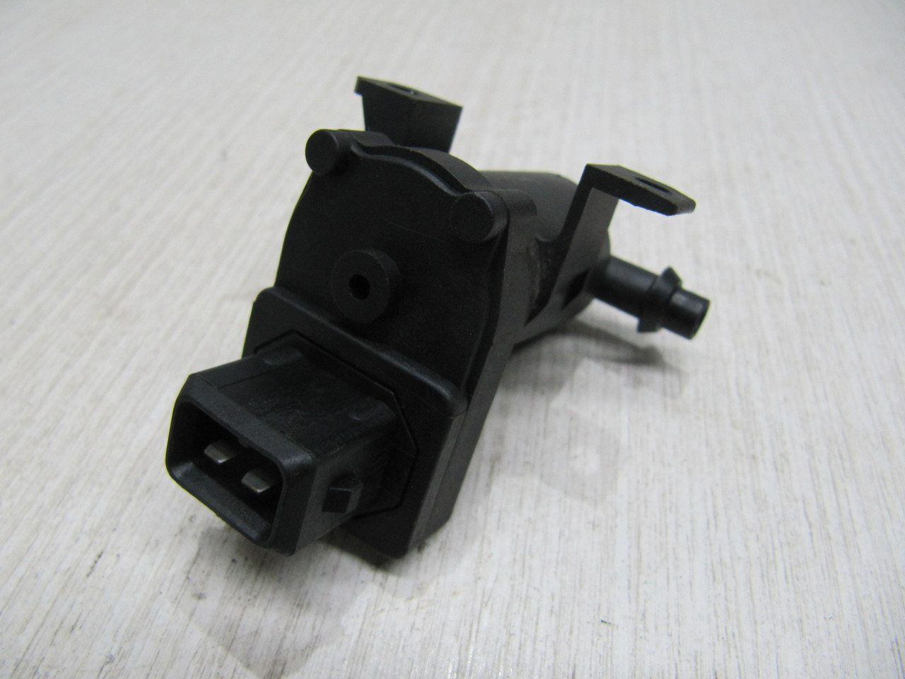 Електромагнітний клапан кран пічки Мерседес Mercedes-Benz W202 W210 ...