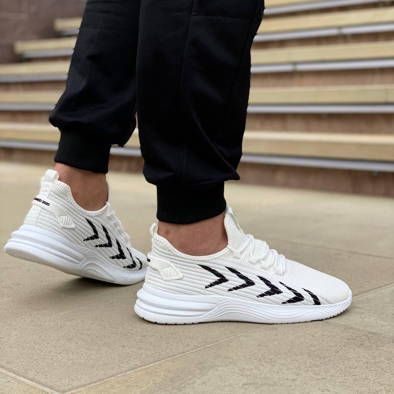 Yzy Белые — Купить Недорого на Bigl.ua (1809649304)