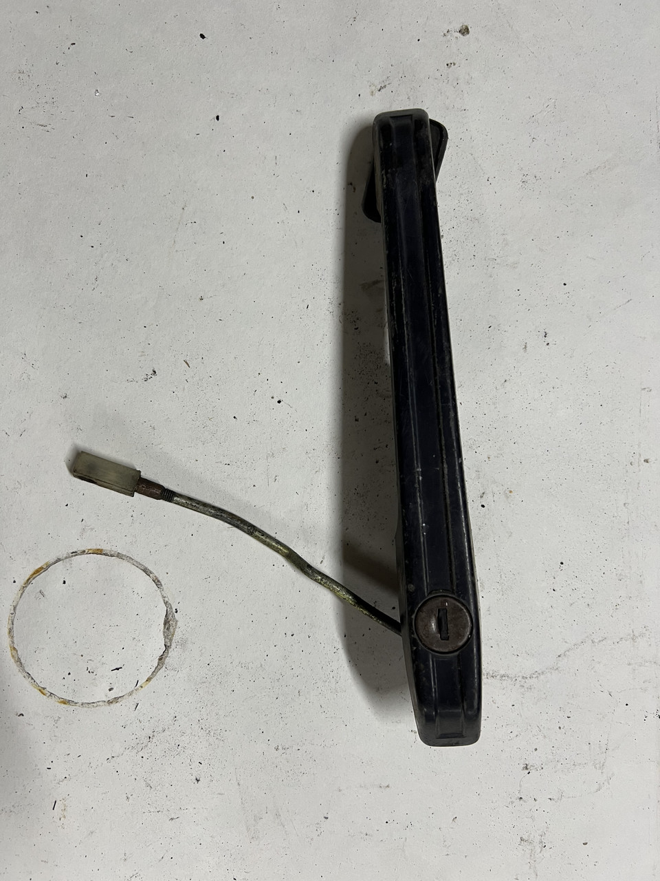 РУЧКА ДВЕРІ ВАЗ 2108 НАРУЖНА ПЕРЕДНЯ ЛАВА (2108-6105177) ригінал бу ...