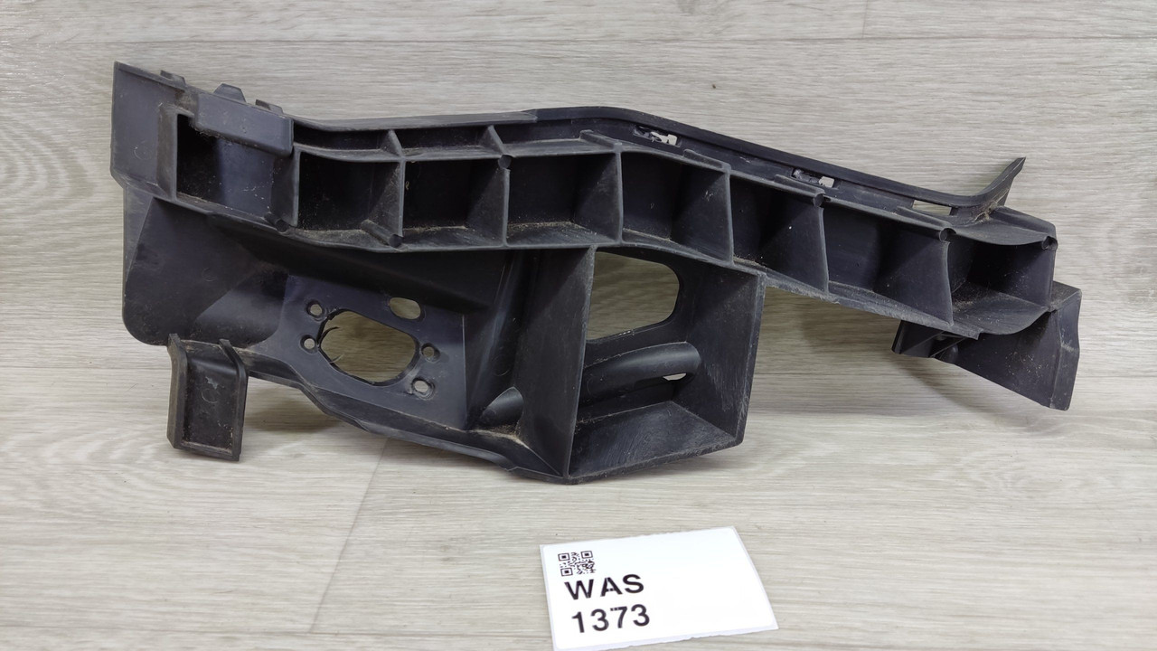 Кронштейн кріплення башмак опора направляюча переднього бампера правий ...