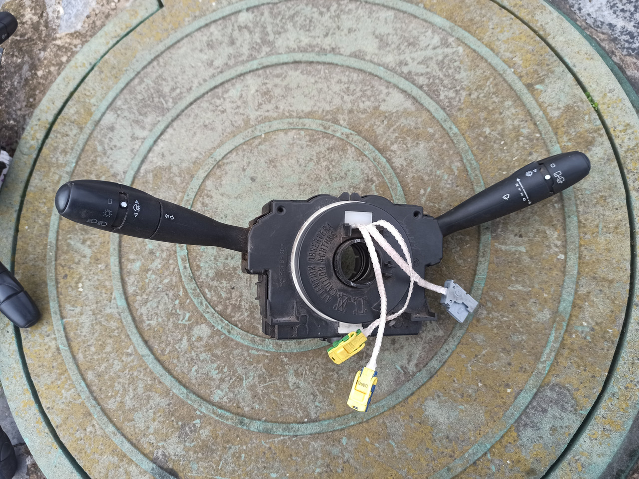 Купить Переключатель подрулевой Peugeot Citroen Partner Berlingo ...