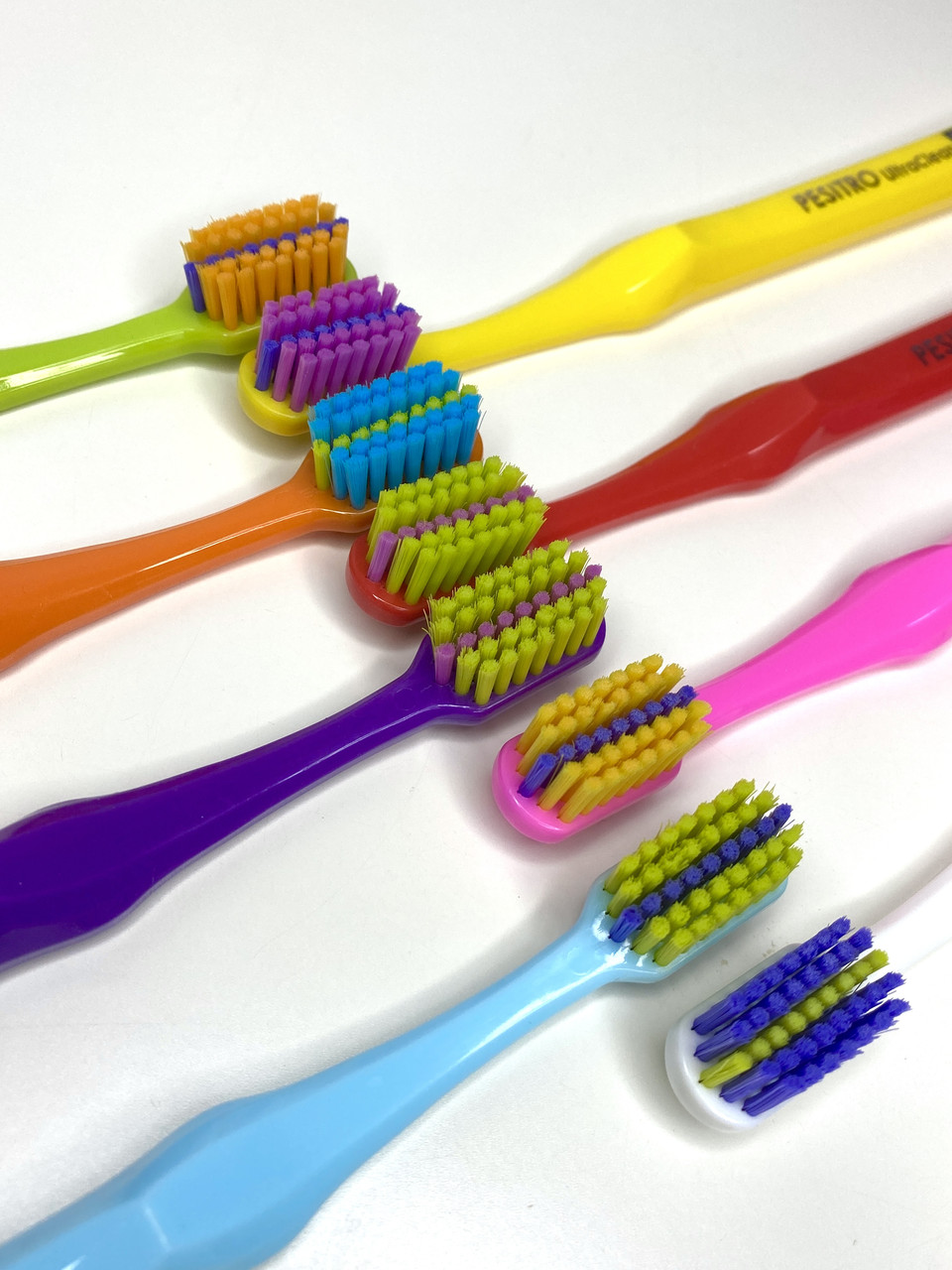 Зубна щітка PESITRO UltraClean Ultra soft Ortho 6580 від Wow Name ...