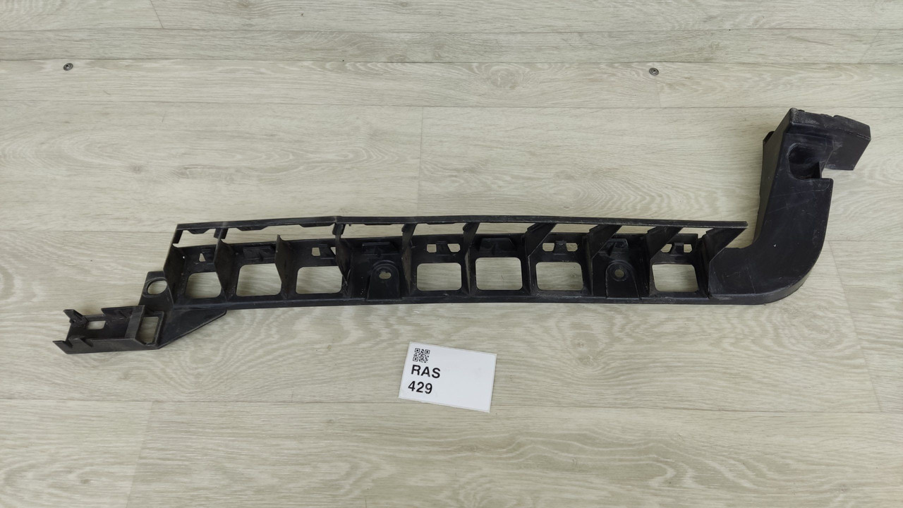 Кронштейн кріплення направляюча заднього бампера правий Skoda Octavia 3 ...