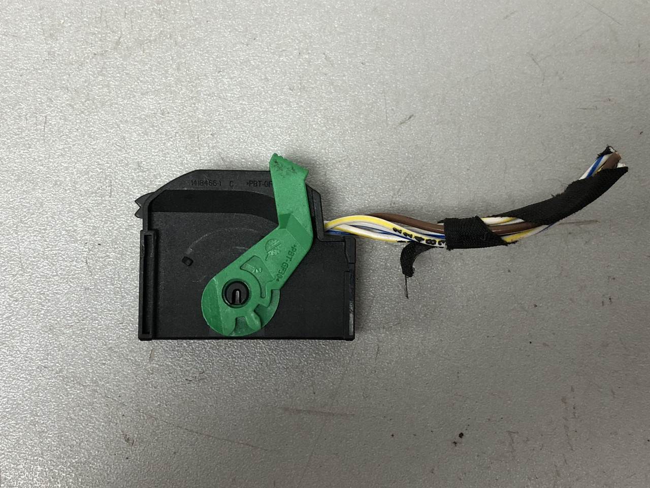 Купить Роз'єм BMW X3 G01 61136954568 2019-, цена 192.50 ₴ — Prom.ua (ID ...