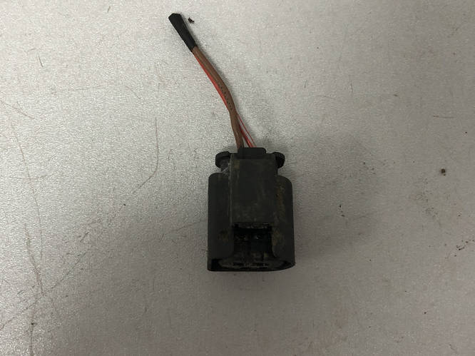 Купить Роз'єм BMW X3 G01 12527601023 2019-, цена 192.50 ₴ — Prom.ua (ID ...