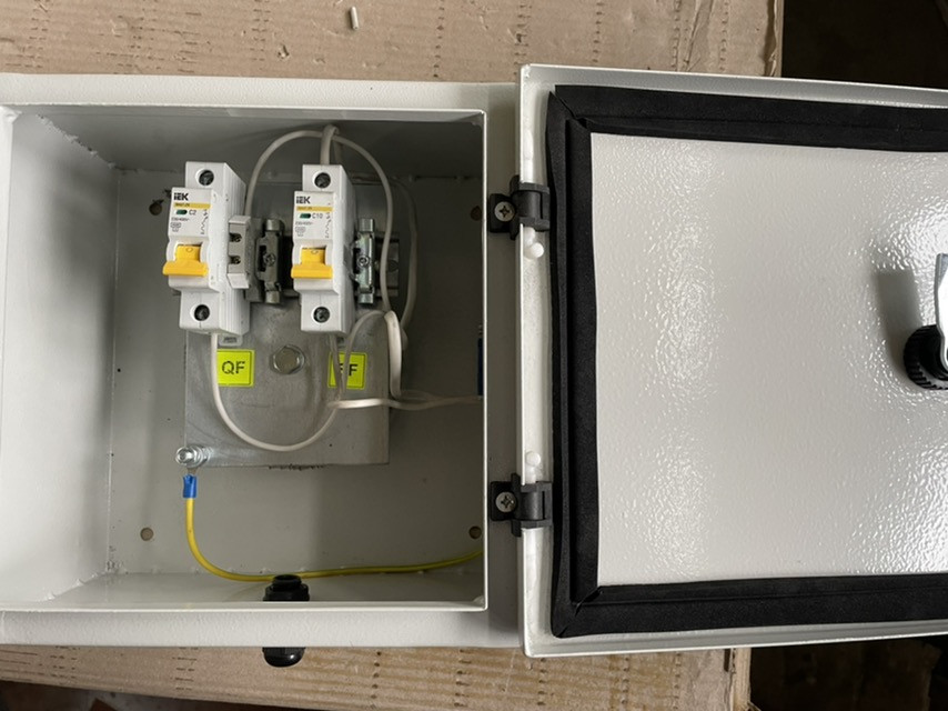 Купити ЯЩИК ІЗ ЗНИЖУЮЧИМ ТРАНСФОРМАТОРОМ ЯТП-0,25 220/12 IP31, ціна 2046 грн - Prom.ua (ID ...
