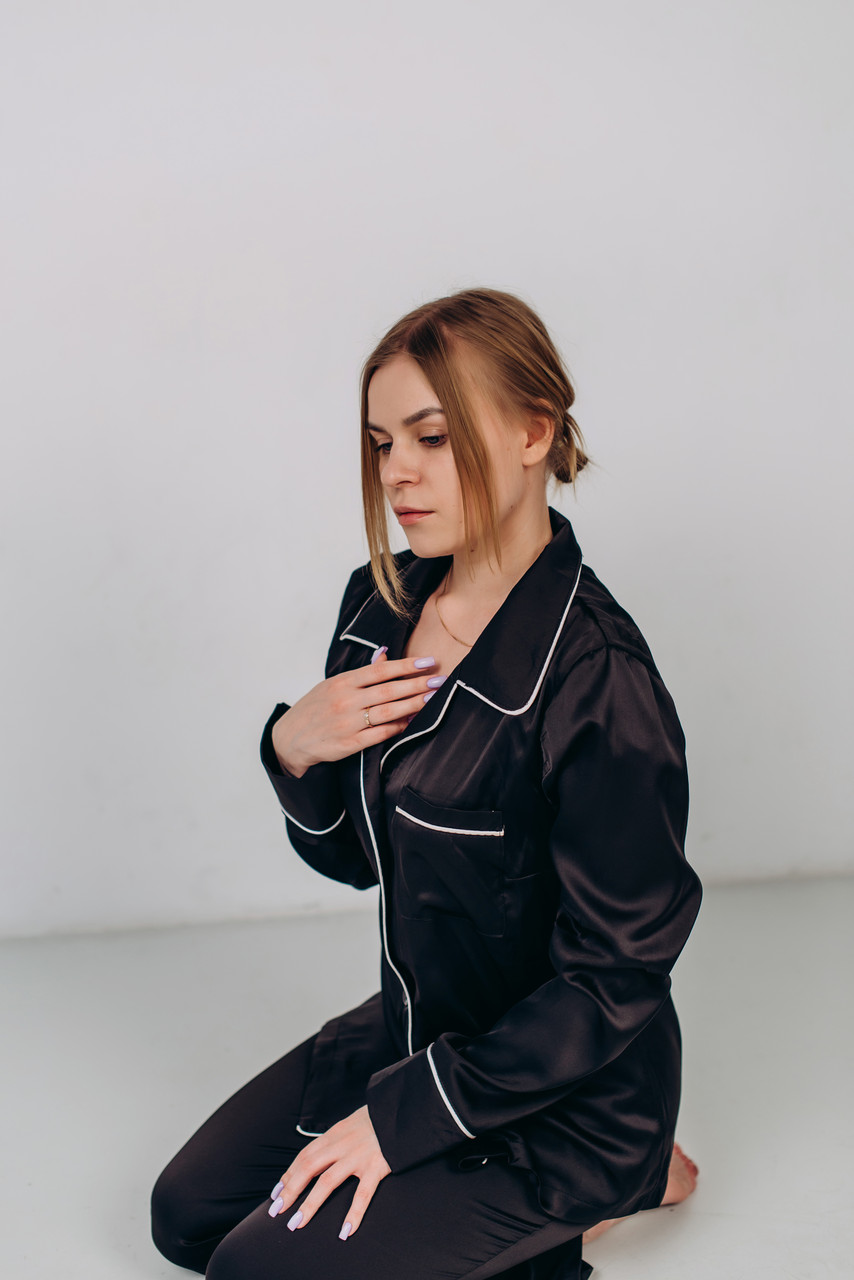 Стильна Жіноча Піжама Жіноча піжама із шовку Армані Чорний Шовкова піжама жіноча сорочка та