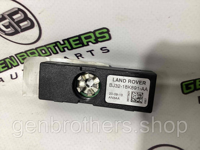 Антенна, усилитель антенны LR024441 Land Rover Range Rover Evoque L538 ...