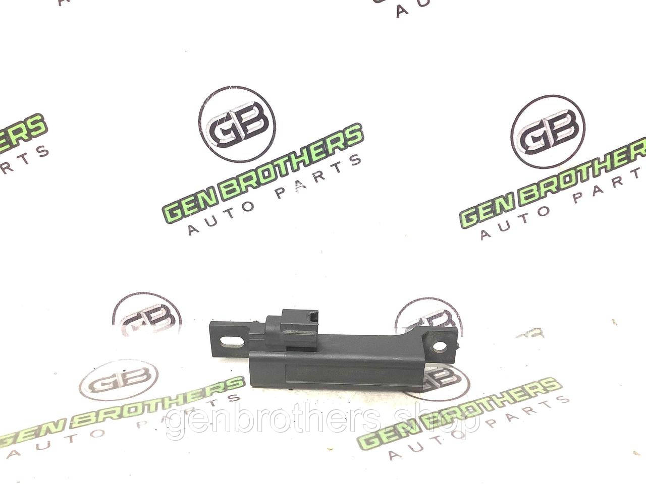 Антенна, Усилитель Антенны 5WK48775 — Купить Недорого на Bigl.ua ...