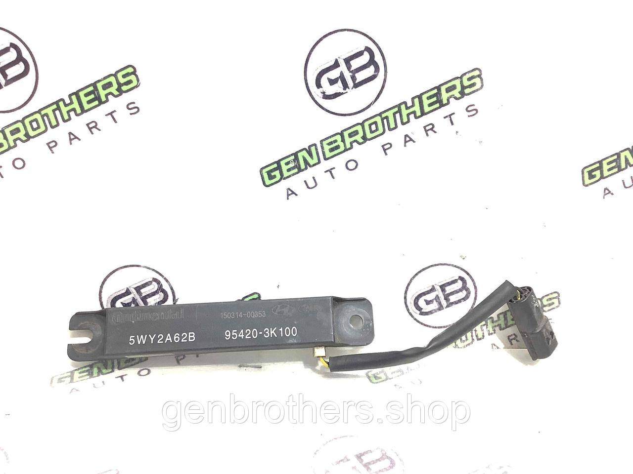 Купить Антенна, усилитель антенны 954203K100 Kia Optima (2010 - 2015 ...