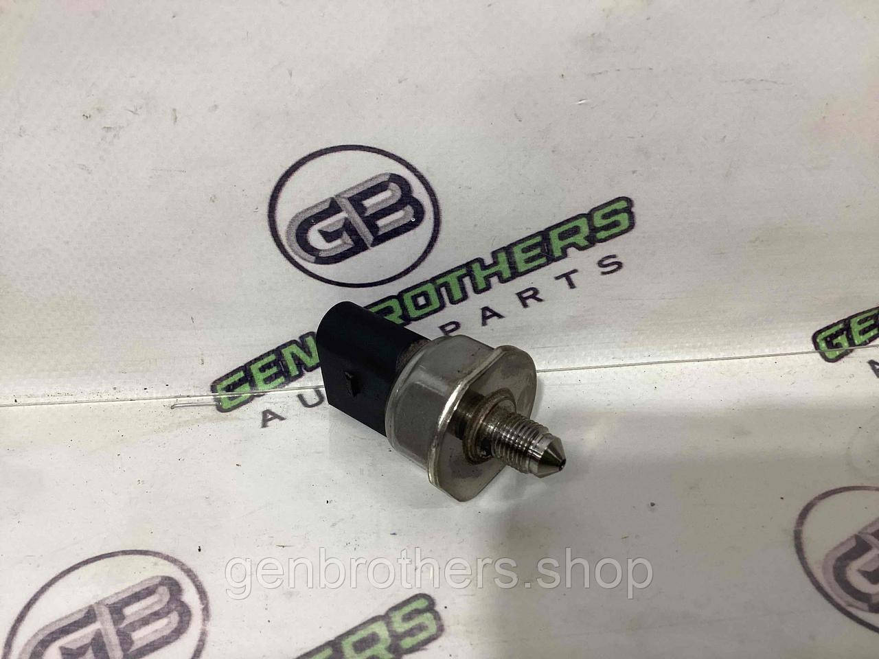 Датчик давления топлива 06K906051A Volkswagen Passat B7 USA (ID ...