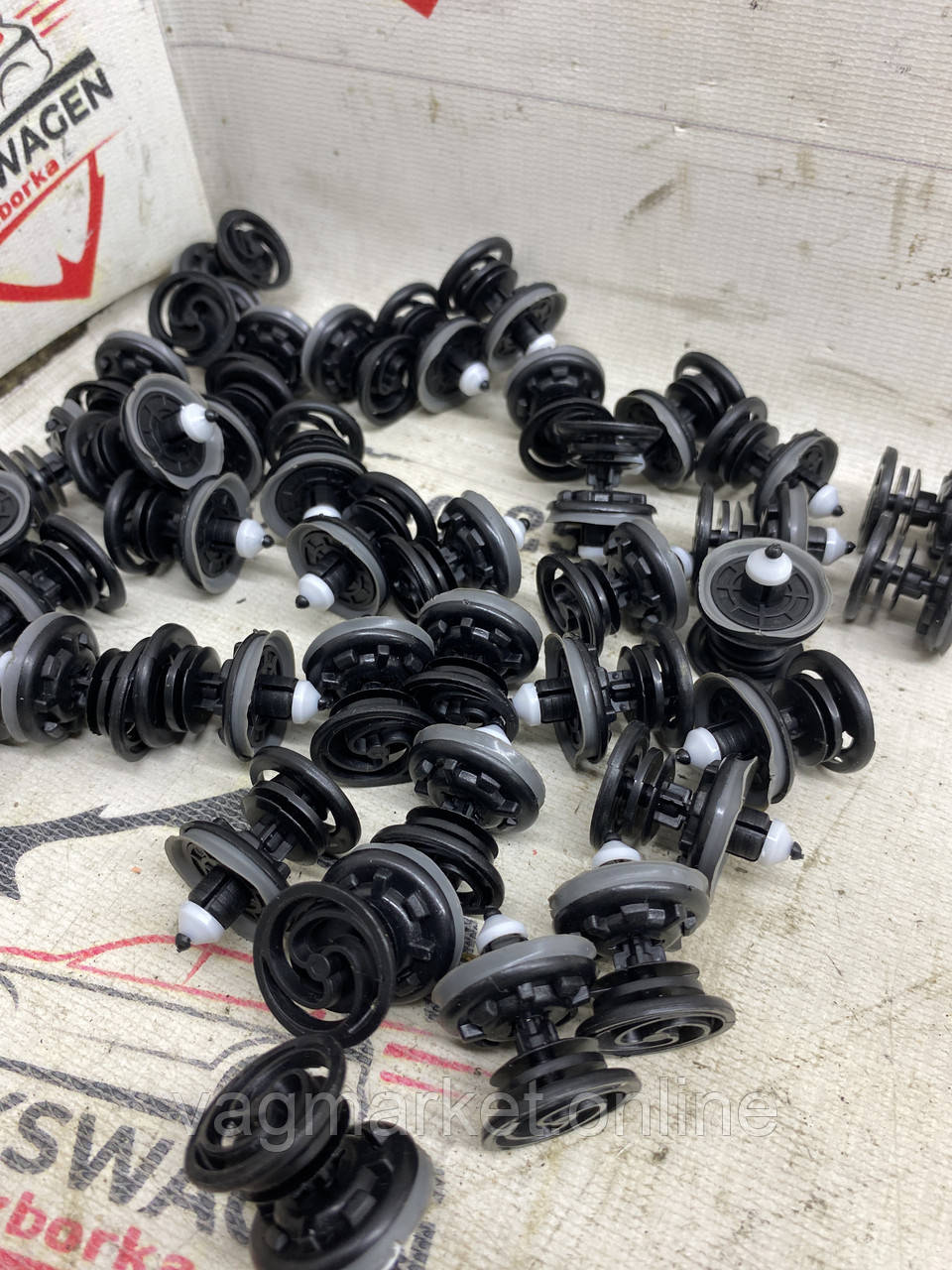 Кліпси дверної карти Volkswagen 7l6868243 (ID#1822778361), цена: 12 ...