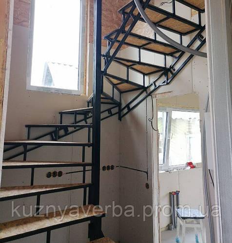 Купить Металлическая лестница., цена — Prom.ua (ID#1824129880)