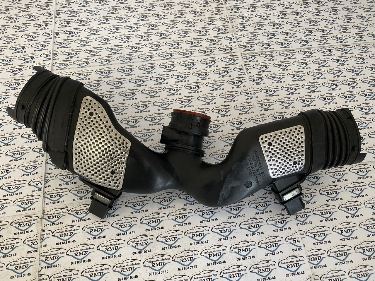 Патрубок повітряного фільтра ластівка Mercedes-Benz 3.0 CDI W221 W164 ...