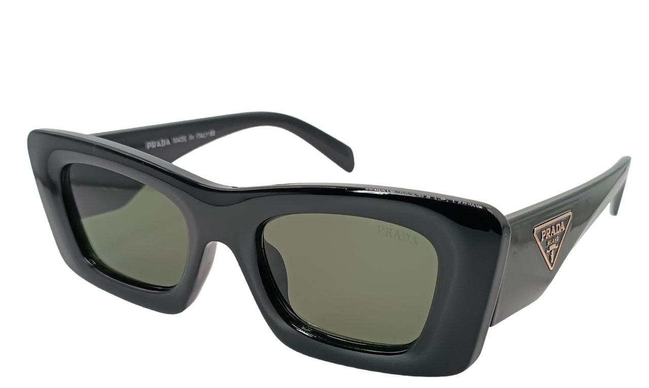 Жіночі сонцезахисні окуляри Prada 8293 чорні-зелена лінза (ID#1832198048), цена: 450 ₴, купить ...