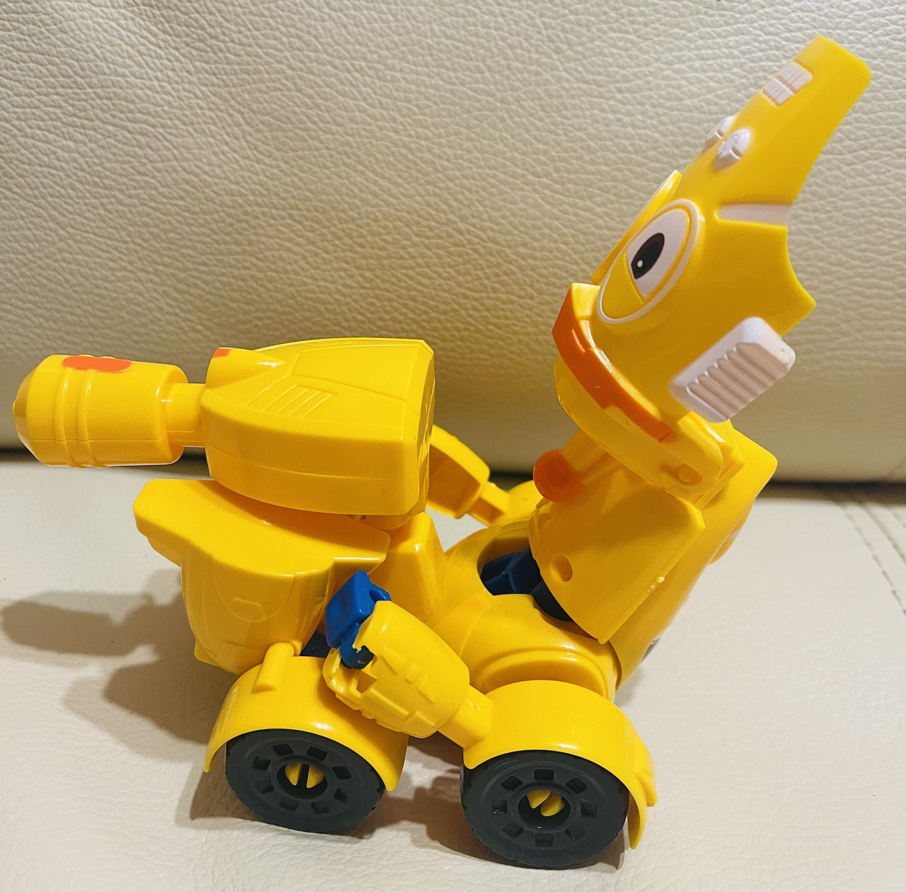 Купить Трансформер Ларва, Larva, цена 173 ₴ — Prom.ua (ID#1833383198)